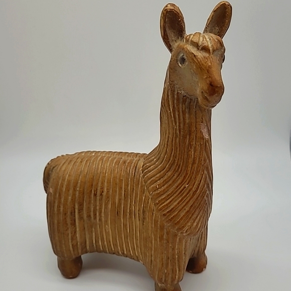 Accents | 8 Vintage Art Pottery Clay Llama Figurine Signed Or 79 Js ...